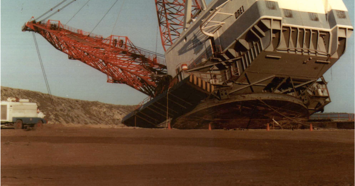 Mining Mayhem: Dragline Bench Failure