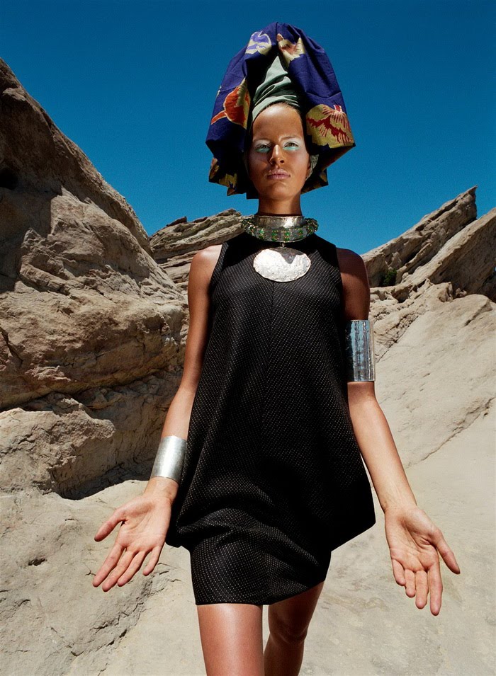 La Vie en Pose: New Fantasy by Steven Meisel