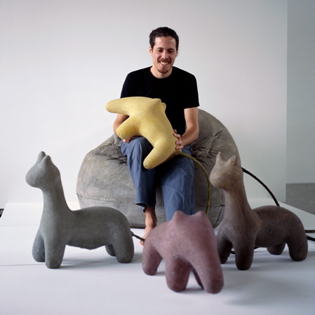 .: Nacho Carbonell: Diseño vivo, normalidad y ficción.