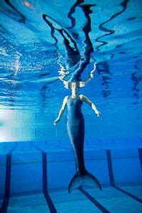 BLACK MERMAID PRODUCTIONS™: Human Mermaid Tail
