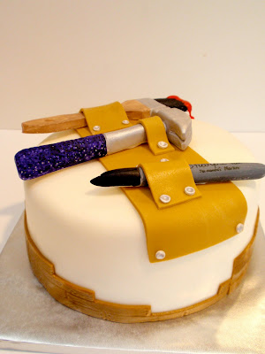 Cheeky Cakery: ...tool belt cake...