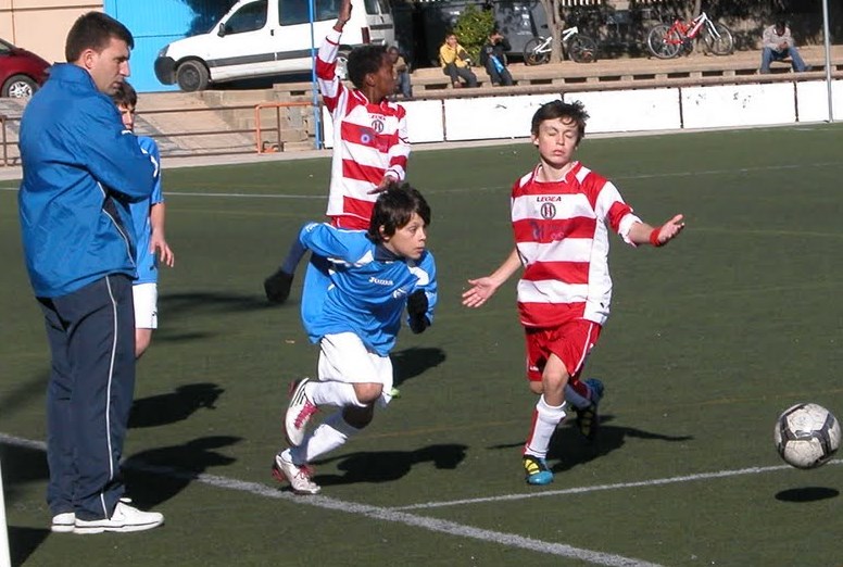 CENTRE D' ESPORTS FARNERS: JORNADA DE GOLS PELS INFANTILS