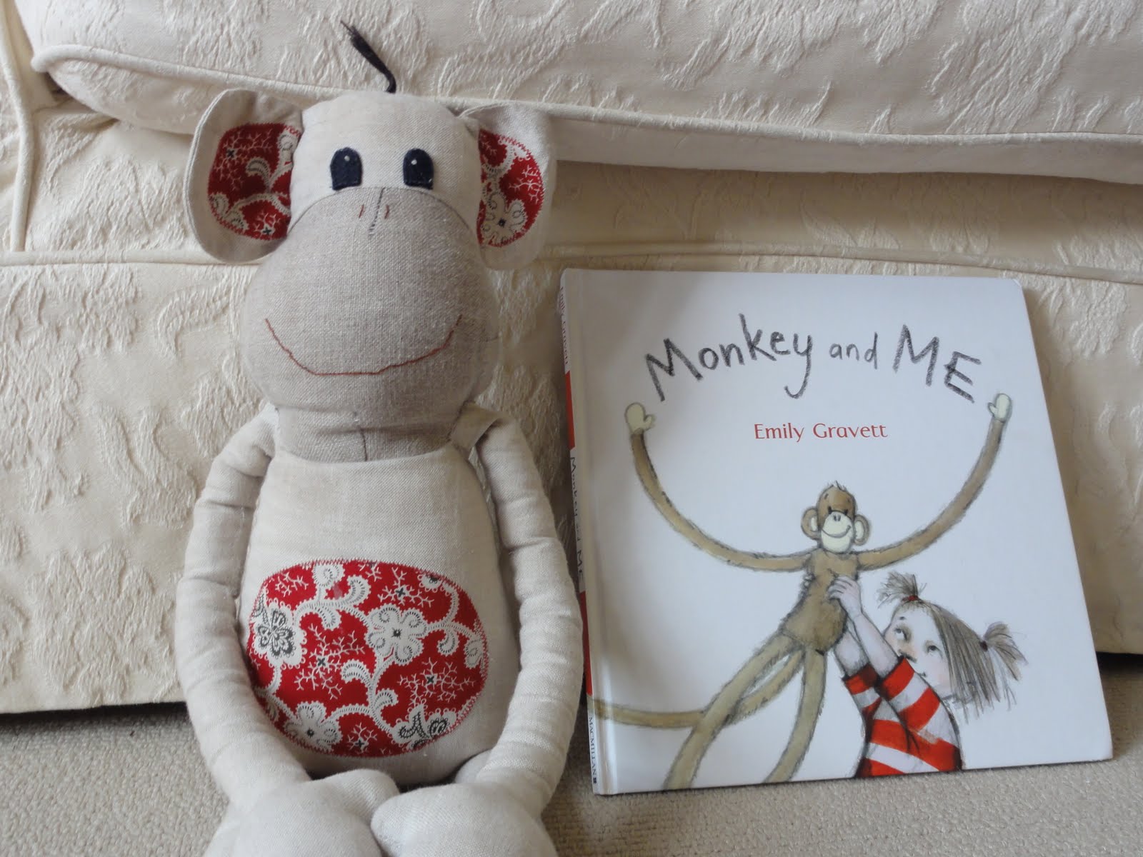 Earthly Joyride: Monkey Magoo and Annalise