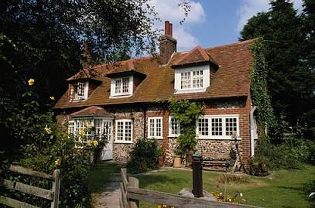 PLAINFIELD TODAY: Hidden Plainfield: Exuberant brickwork sets house apart