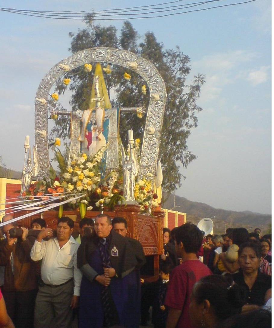 Nuestro Patrón San Agustín: BIENVENIDA SANTÍSIMA CRUZ DE CHALPÓN DE OLMOS