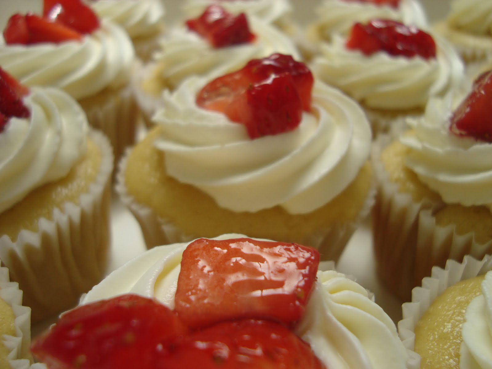 Rafaela Panisset : Cupcake de morango