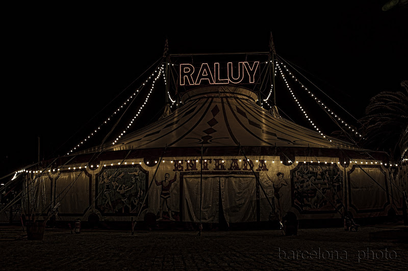 BARCELONA PHOTO: RALUY CIRCO MUSEO. PORT VELL. BARCELONA
