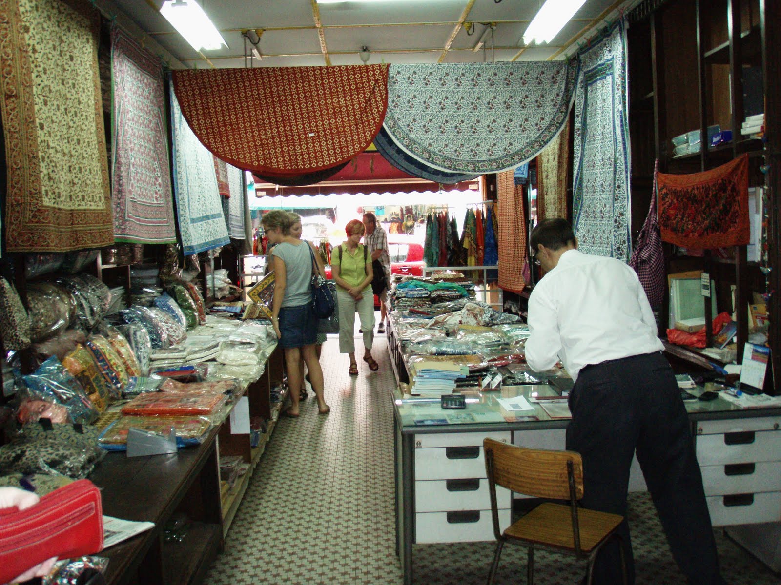 An American girl in Singapore