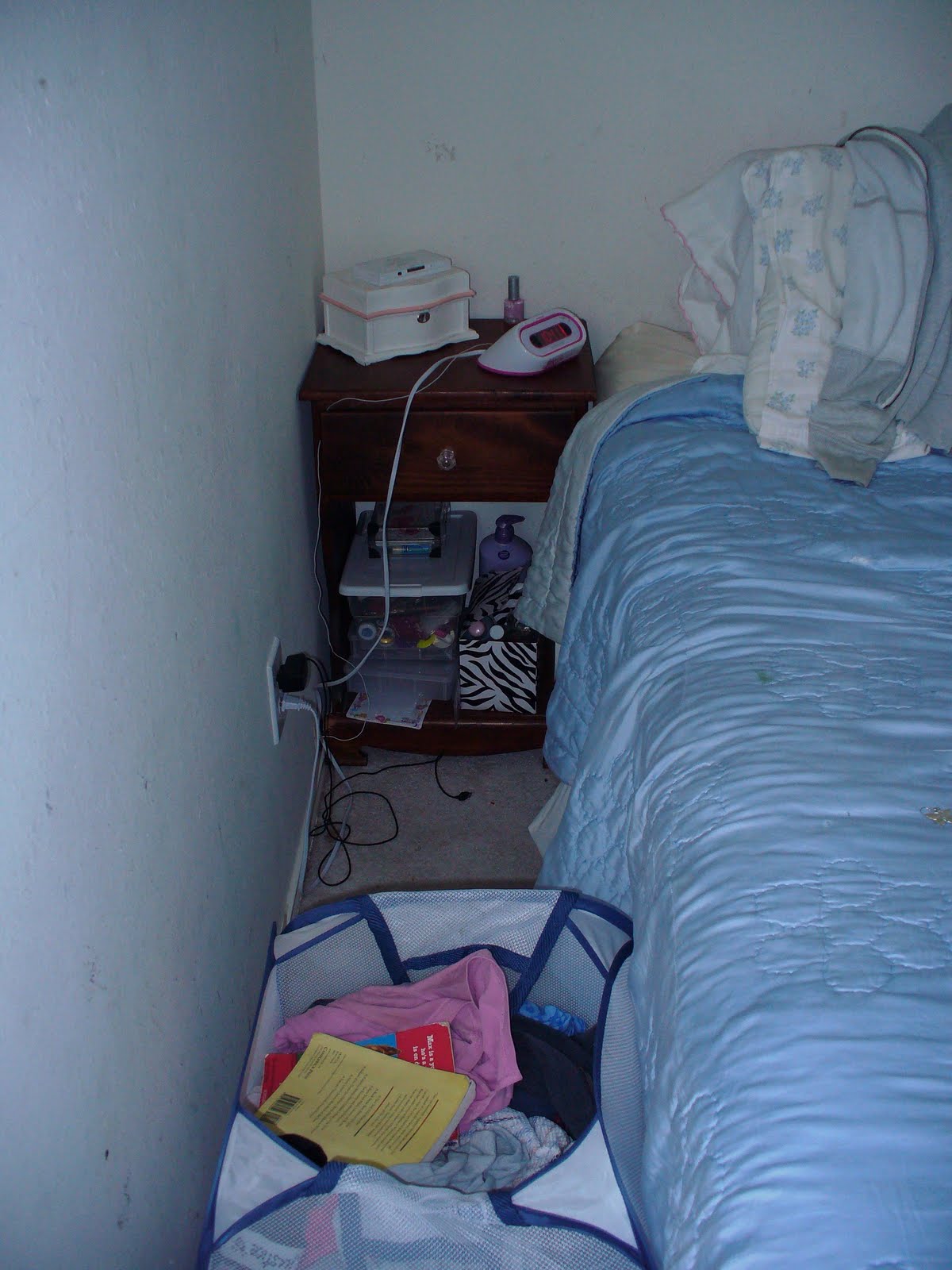 5reasons2save: Despicable ME: an UGLY Room