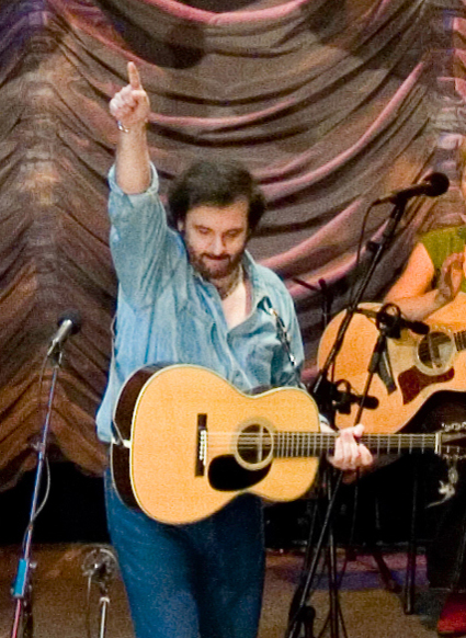 KimmyVille: Michael Johnathon Talks Schedules, Strings and Sauce