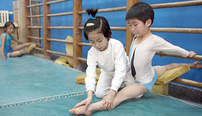 sportsotherthanbaseball: Chinese Physical Education Lessons