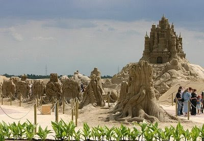 artsiefartsiez: Creative Sand Sculptures