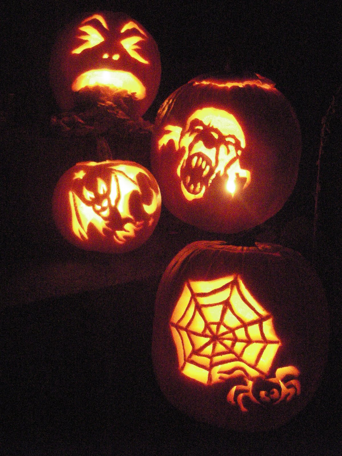 Katrina's Space: Formerly cute pumpkins made SCARY!!