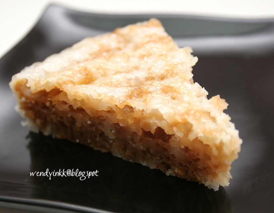 Table for 2.... or more: Chinese White Honeycomb Cake -Version 2 Rose's