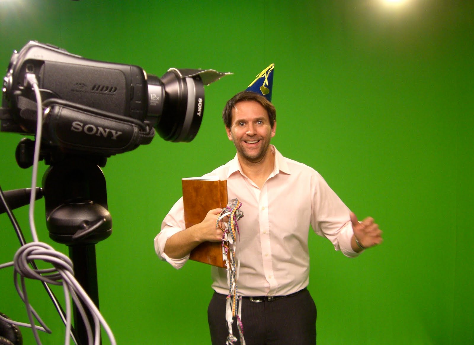 Andrew Raymond Barnes at Work: Reflections on Green Screen