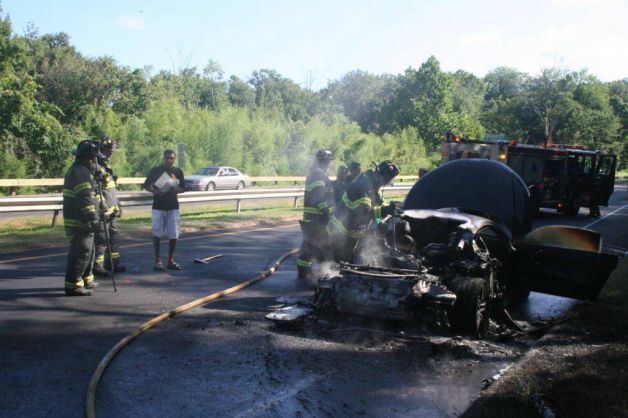 Lottery winner's Audi R8 inexplicably burns to a crisp | quattroholic.com