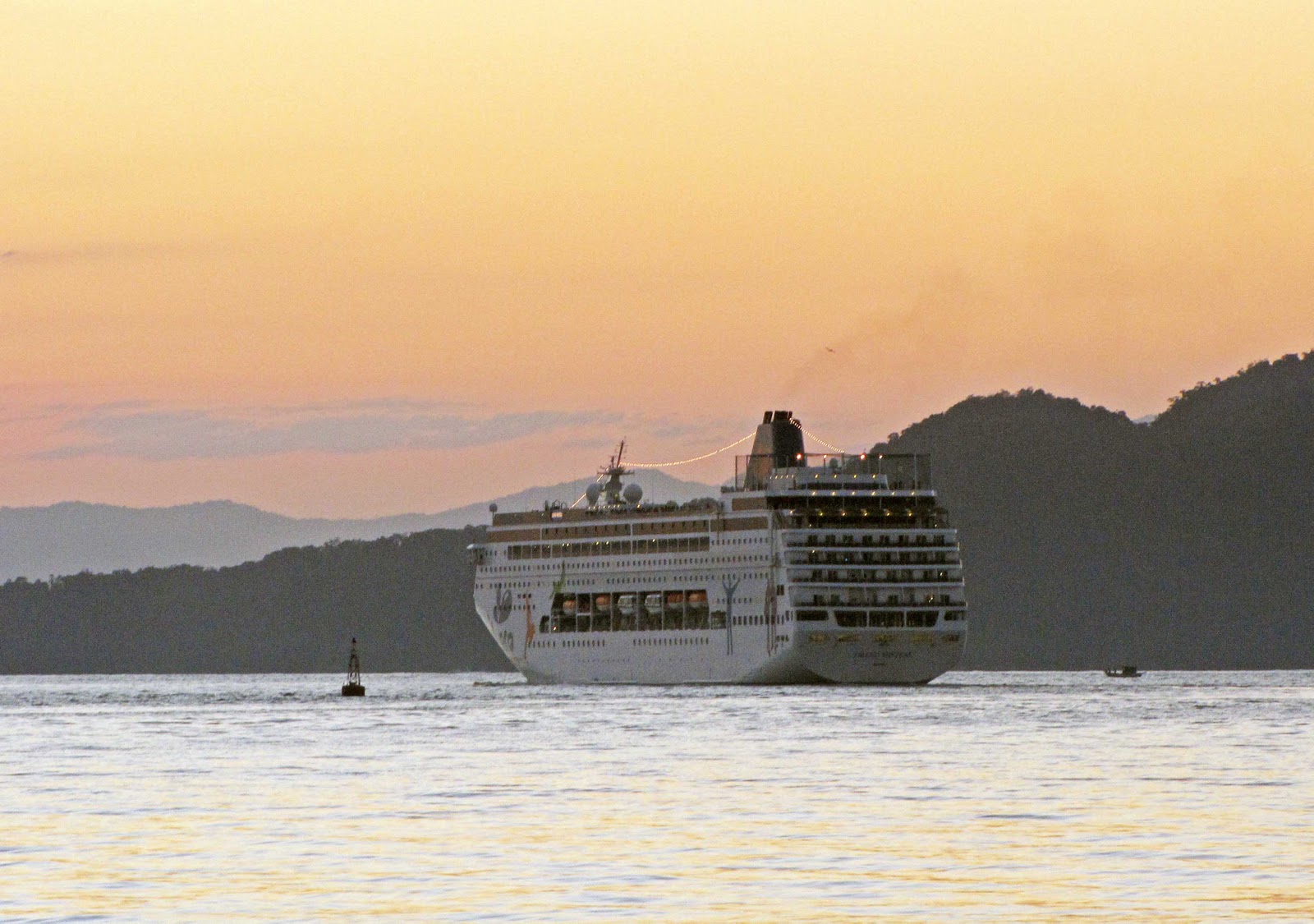 Santos Shiplovers: M/V Grand Mistral / CQNK - Suspende de Santos ...