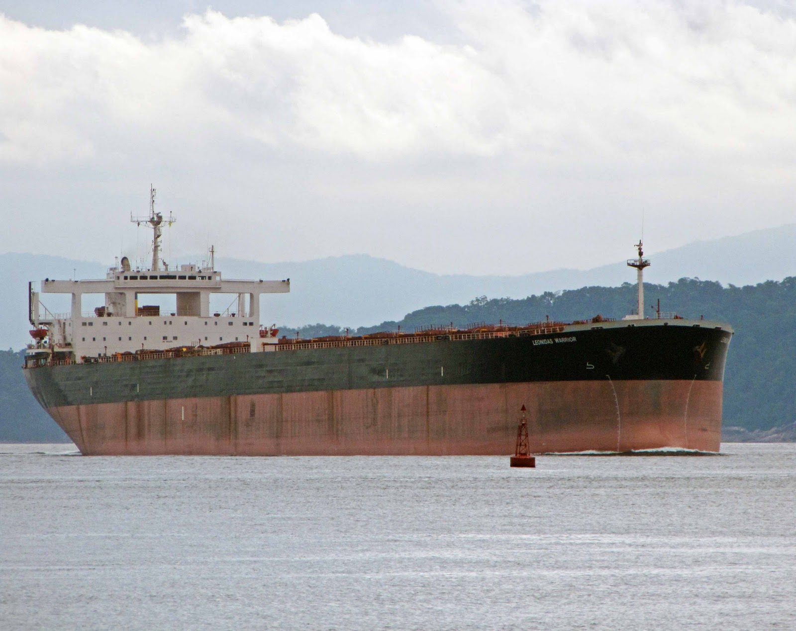 Santos Shiplovers: M/V Leonidas Warrior / J7AX8 - O Maior navio em ...