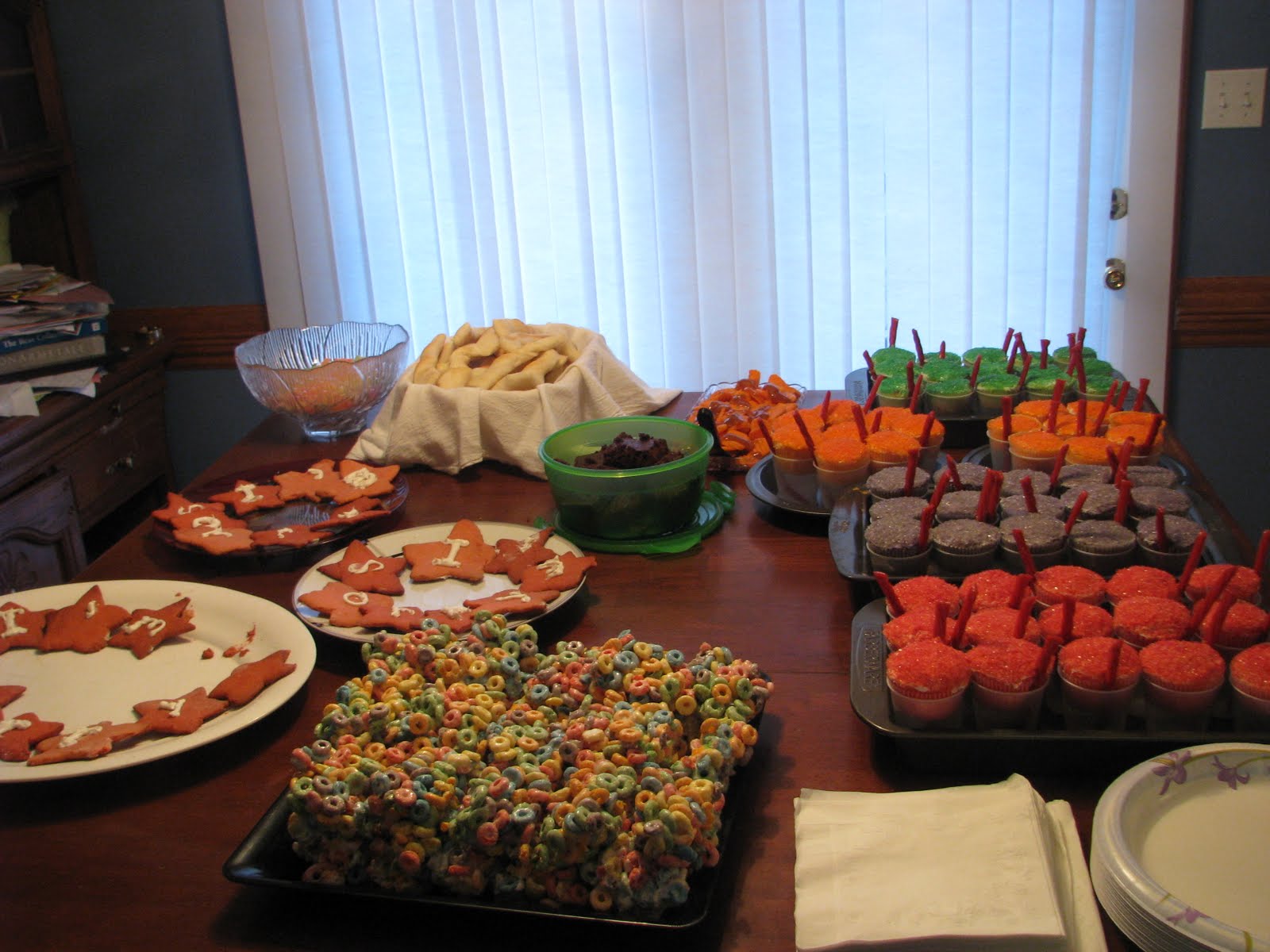 It's All GLEEk to Me: GLEE Season 2 Premier Party