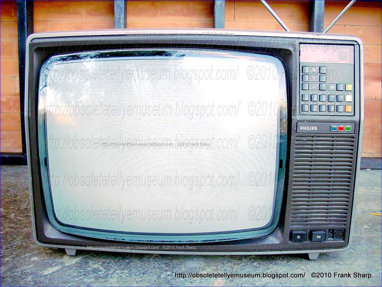 Obsolete Technology Tellye !: PHILIPS 16C929 /00S PHILETTA ROYAL 929 ...