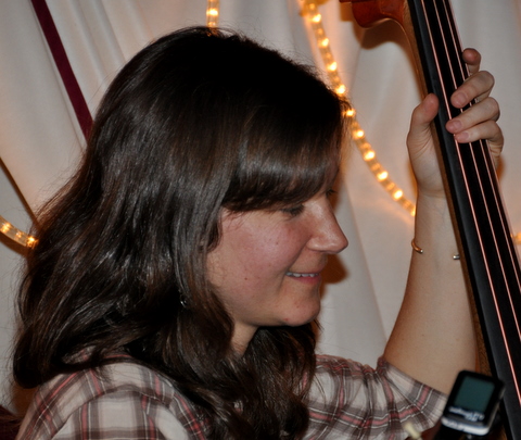 Sara Needham's Instagram, Twitter & Facebook on IDCrawl