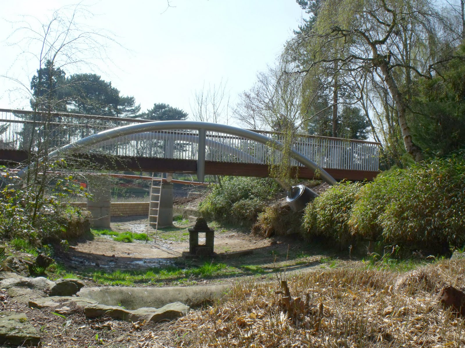 Queens Park Crewe: Queens Park Bridges