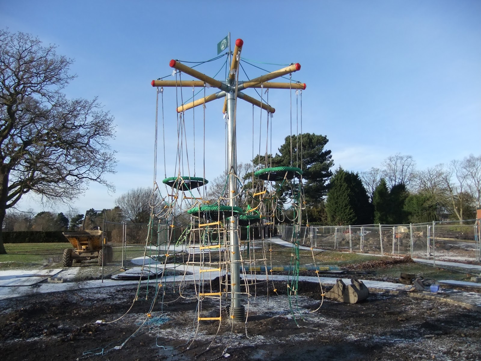 Queens Park Crewe: Queens Park Play area update
