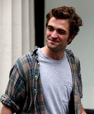 Twilight Forevermore: Robert Pattinson as Tyler. Very Cute!