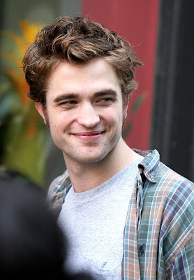 Twilight Forevermore: Robert Pattinson as Tyler. Very Cute!