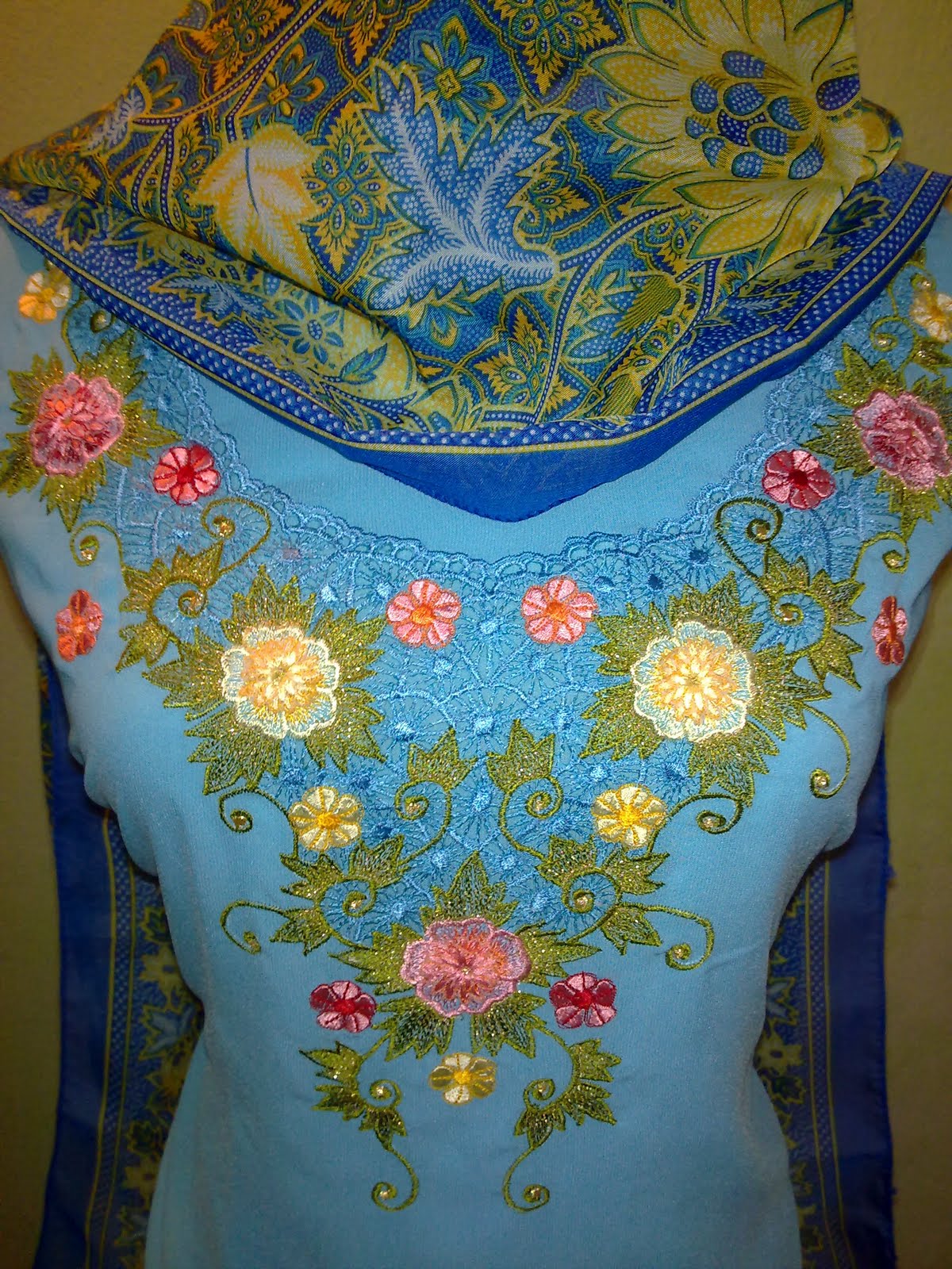 sri sulaman tangan: KEBAYA DAN KURUNG MODEN CHIFFON