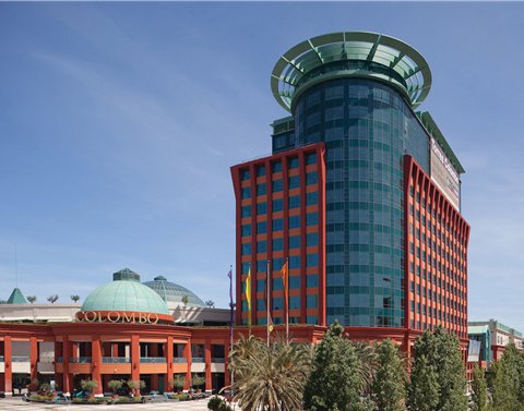 Arquitectos Zulianos C.A.: Torre Oriente del proyecto Torres Colombo en ...