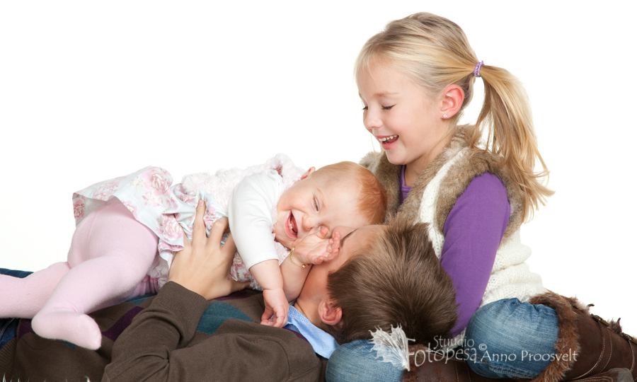 Perepildid fotostuudios, fotograaf Anno Proosvelt - Fotostuudio Fotopesa