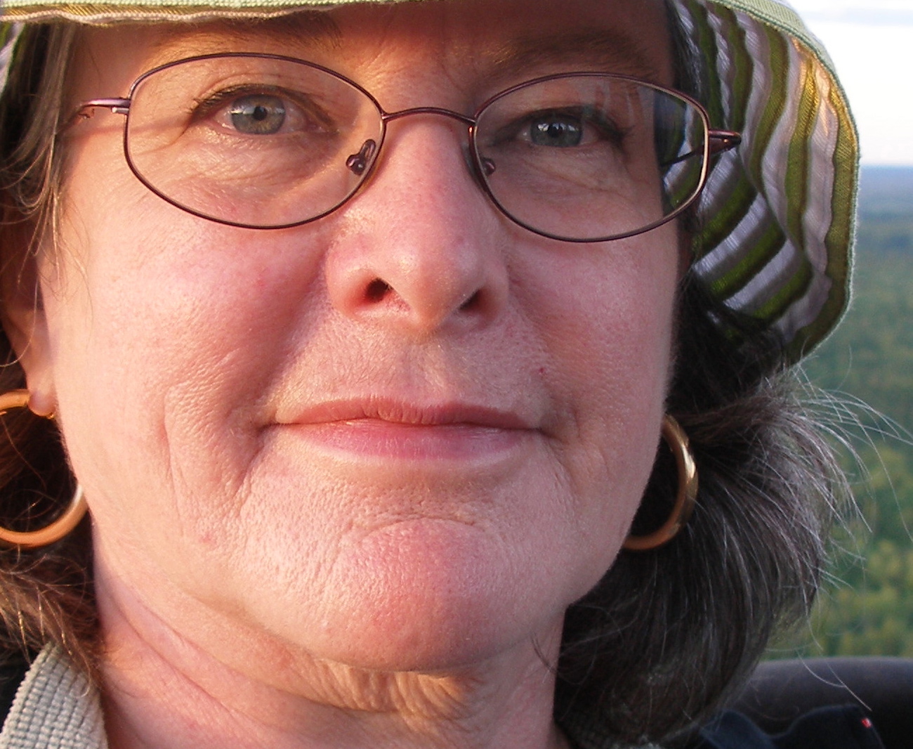 Meg Harris's Instagram, Twitter & Facebook on IDCrawl