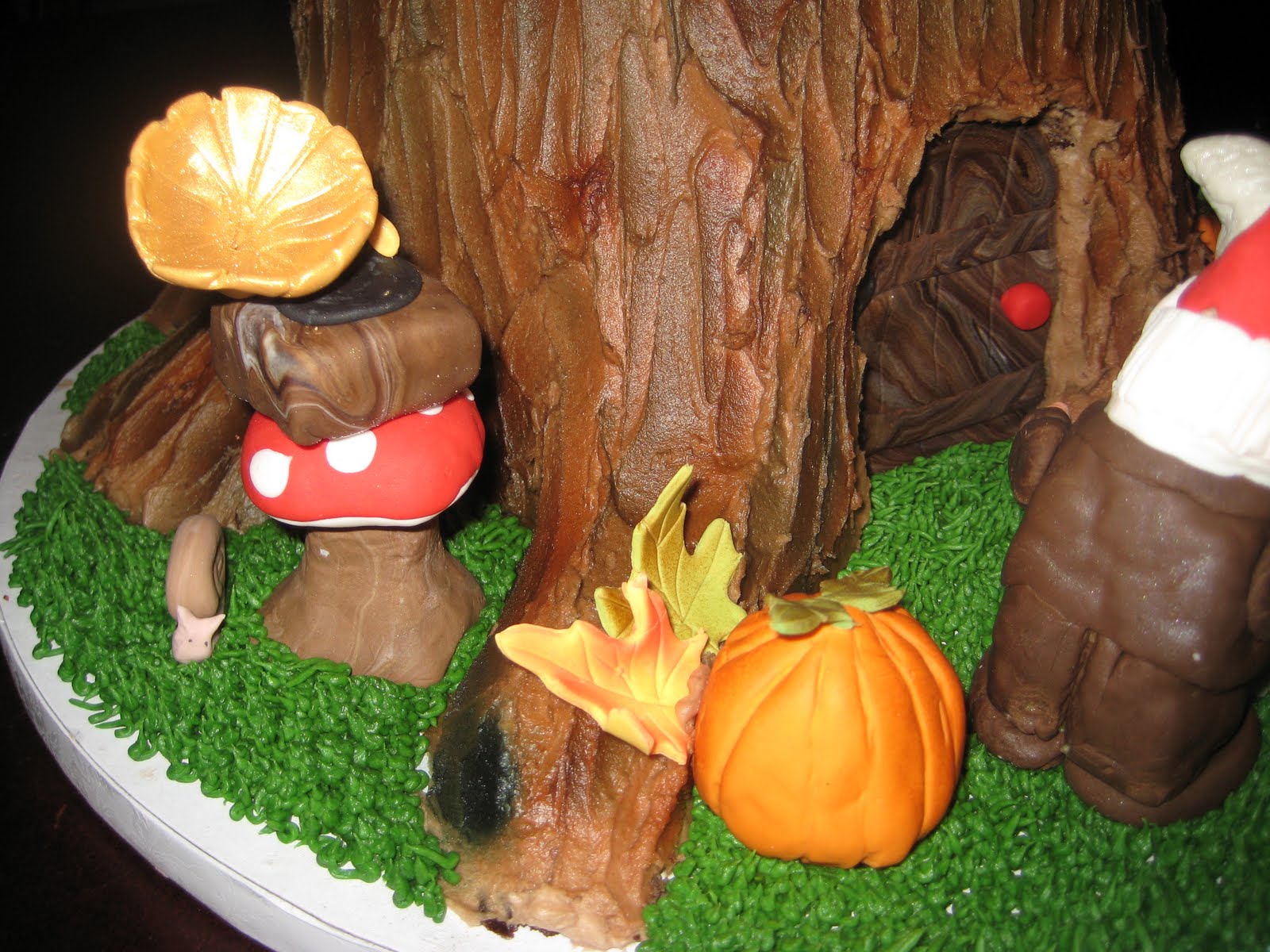 Grand Elegance Cakes