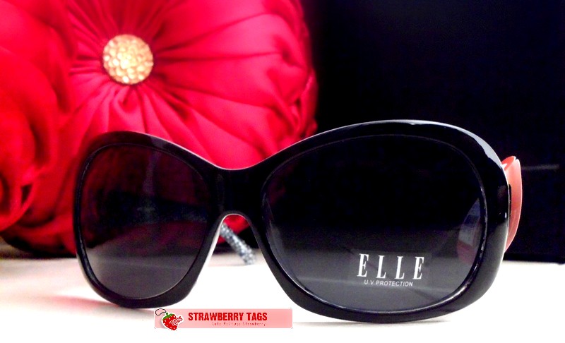 ~strawberry Tags~ Elle™ Oval Sunglasses In Black