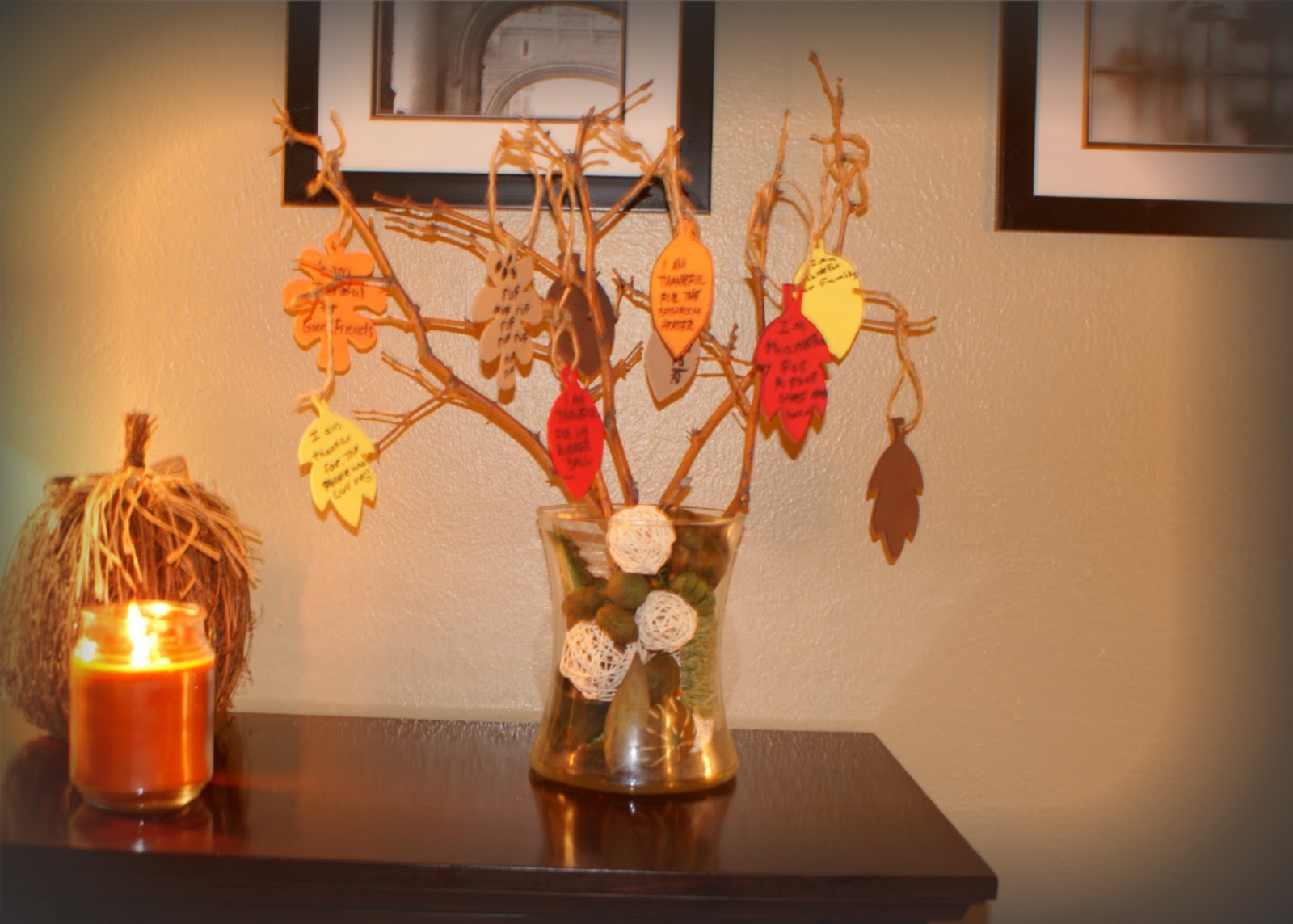 Corwin House: Thanksgiving Thankful Tree