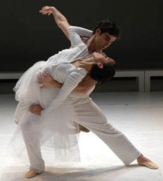 Galería de Fotos: "El Mesías" de Mauricio Wainrot Ballet Contemporáneo ...