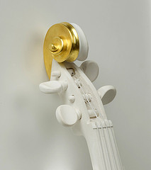 Twin Pique: Lisa Gralnick