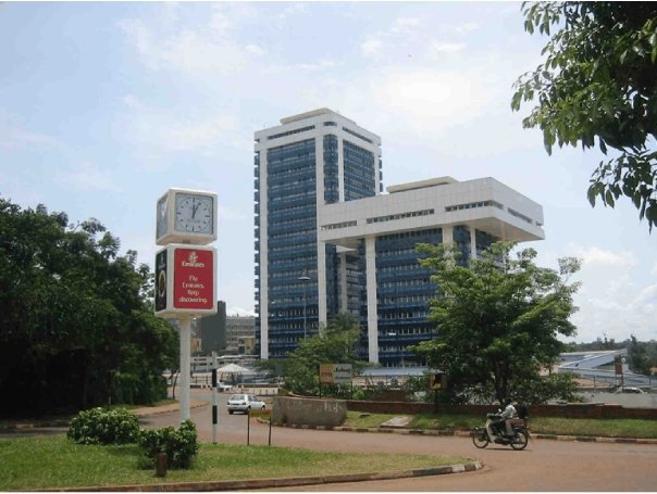 Balunywa Bytes: Images of Kampala