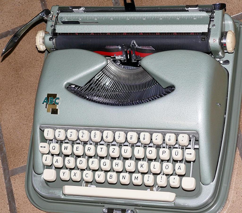 Davis Typewriter Works: The ABC in Detail - 3