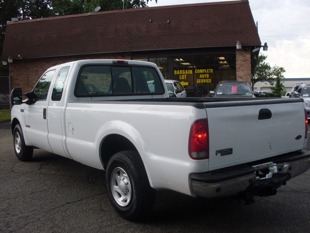 luisrideauto: 2004 FORD F250 EXT CAB 2 WHEEL DRIVE 3/4 TON SUPER DUTY