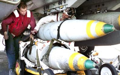 Intelligence, Defense and Security: BOMBAS BLU-110 Y BLU-117 BUNKER ...