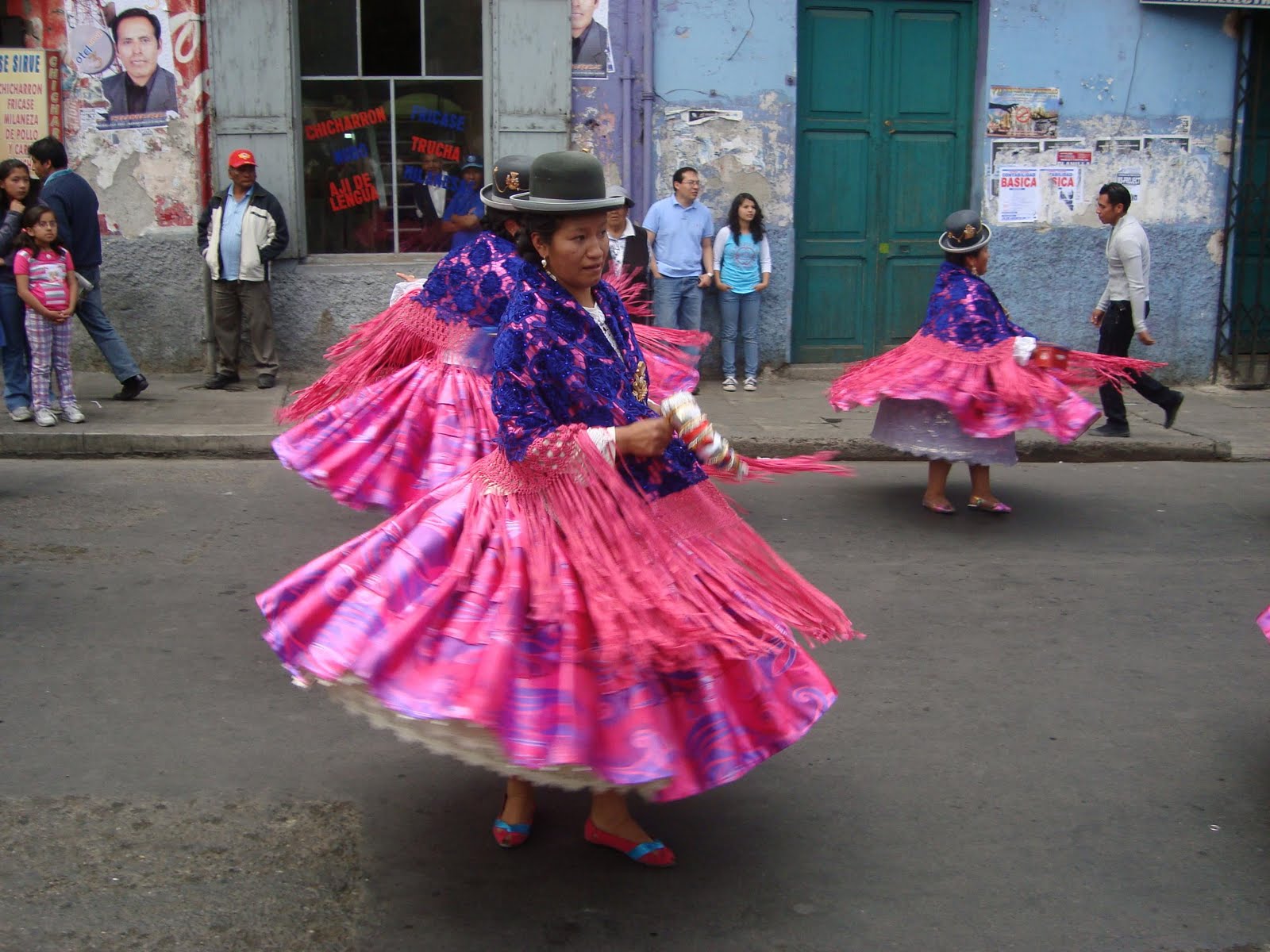 LOST IN PEROU: La Paz et le catch bolivien