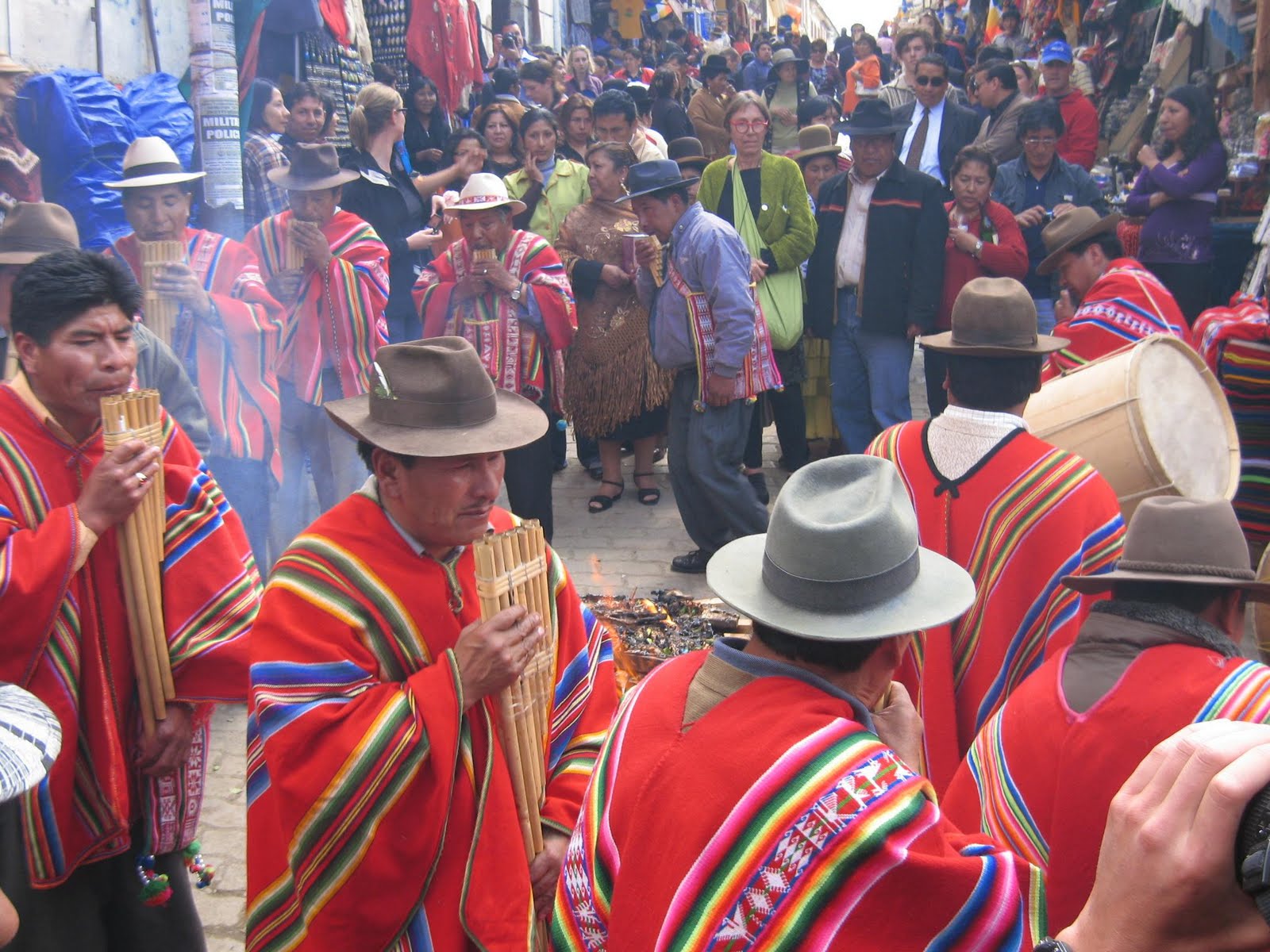 LOST IN PEROU: La Paz et le catch bolivien