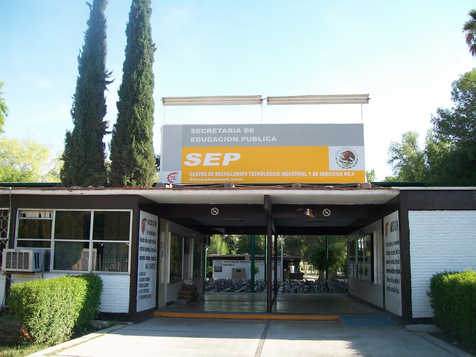 CBTis Nº4: PRESENTACION DEL CBTIS 4