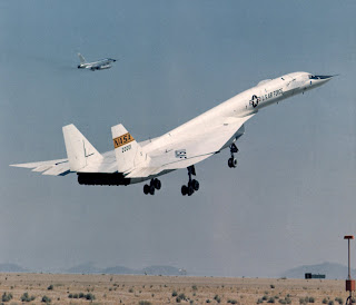 StarAir: NASA / USAF XB-70 VALKYRIE - STRATEGIC EXPERIMENTAL BOMBER ...