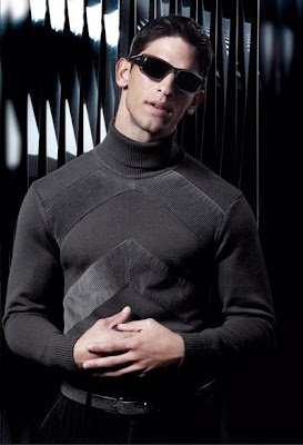 House of Models: Miro Moreira para Armani Collezione