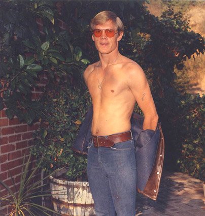 NOTE DE L'HOTEL: California Boys | Mel Roberts vs Jimmy Stone