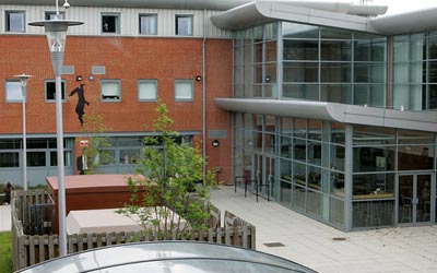 Sir George Monoux Blog: About Sir George Monoux College