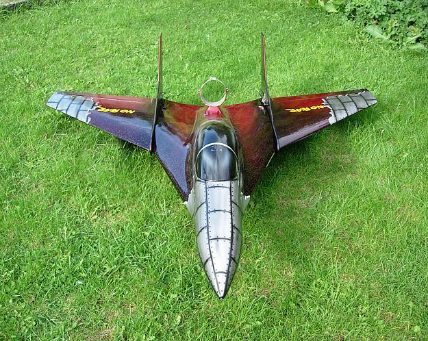 SANDOKAN JETS RC: CONSTRUCCION DE KANGAROO DESDE MOLDE